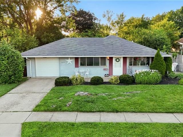 3795 Cordell Dr, Kettering, OH 45439