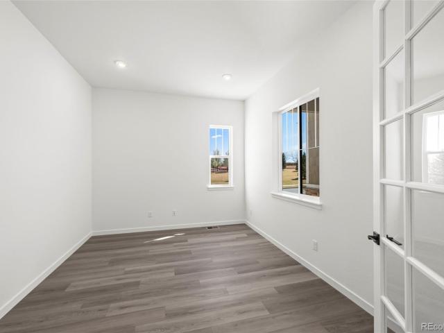 3795 Emerald Shore Circle