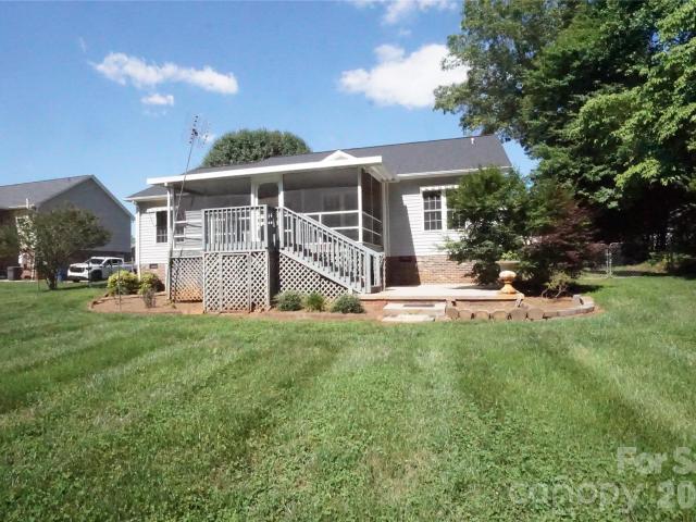 3795 River Road