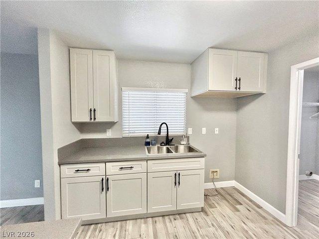 3795 Steinbeck Dr, Las Vegas, NV 89115