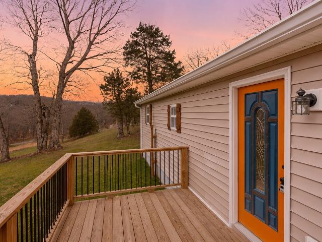 3796 Highway 49 W