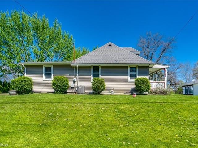 3797 Harper Ave, Barberton, OH 44203