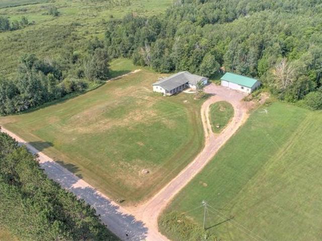 37981 Southfork Rd, Hinckley, MN 55037