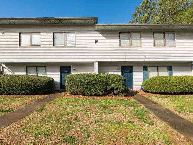 3798 Mulkey Cir SW, Marietta, GA 30008