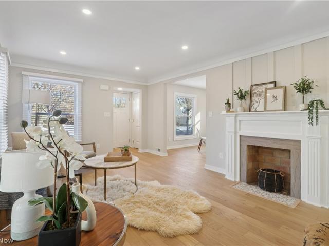 3798 Grosvenor Road