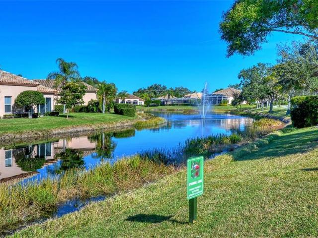 3799 Mira Lago Dr, Sarasota, FL 34238 | MLS #A4687