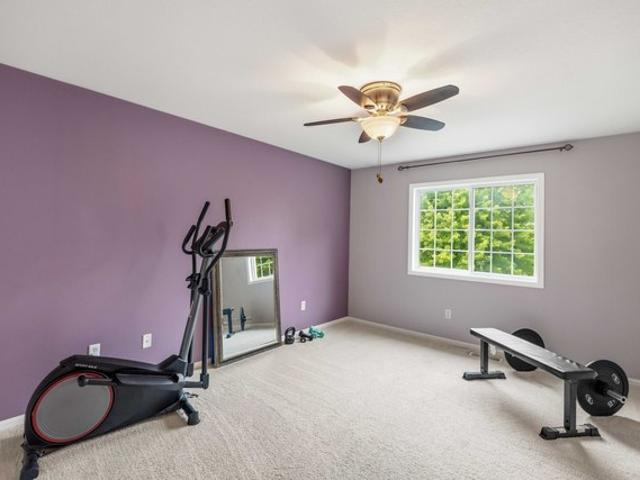 3799 Village Run Dr Unit 702, Des Moines, IA 50317