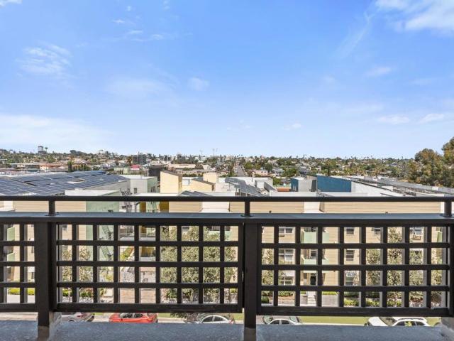 3790 Florida St AG07