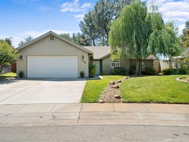 3790 Indio Way, Redding, CA 96002