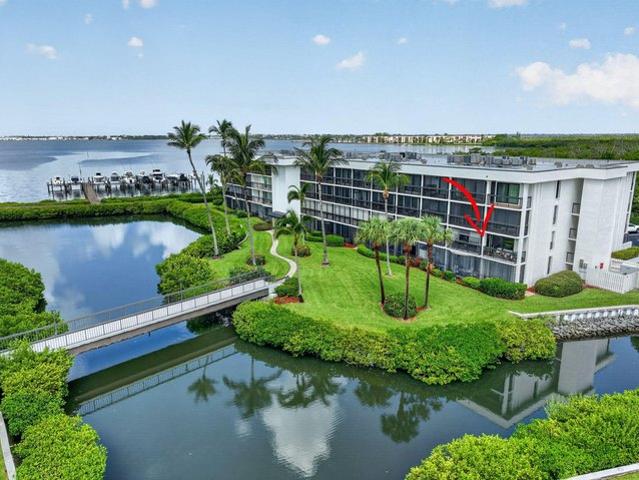 3792 NE Ocean Blvd Apt 220N, Jensen Beach, FL 34957