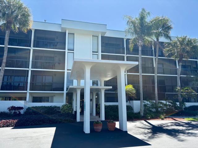 3792 NE Ocean Blvd, Unit 211N, Jensen Beach, FL 34957 | MLS #B26001 | Compass