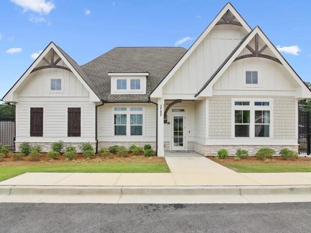 3792 Oak Ridge Dr, Buford, GA 30519