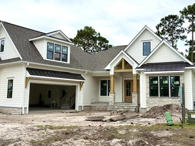 3792 Ellen Anne Ct, Southport, NC 28461