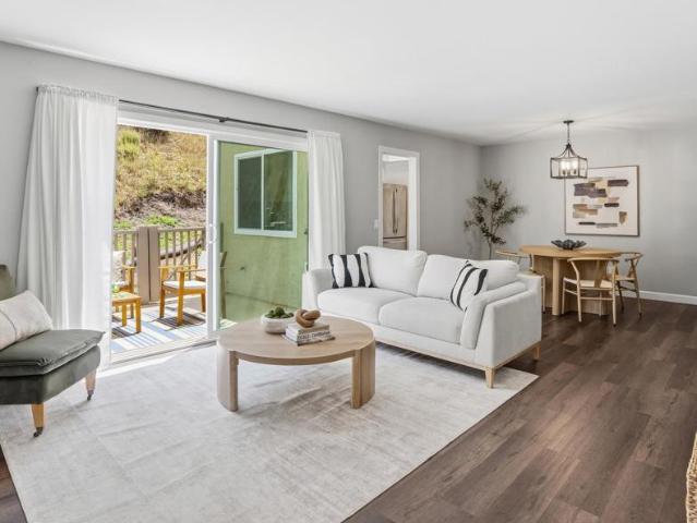 3793 Balboa Ter A