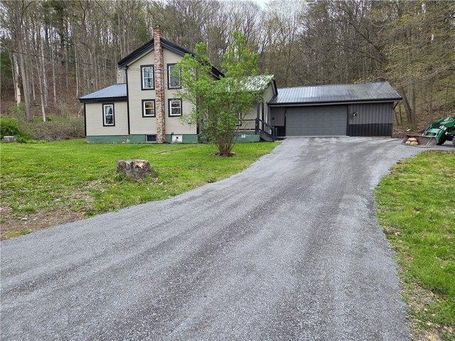 3793 County House Rd, Penn Yan, NY 14527
