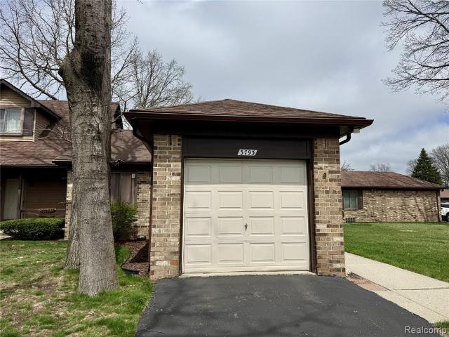 3793 Heritage Parkway
