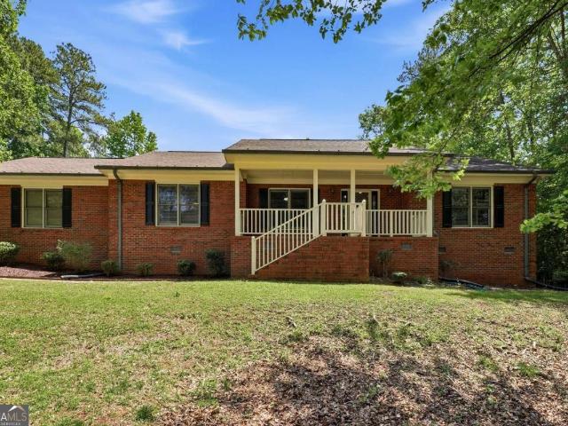 379 Clyde Court