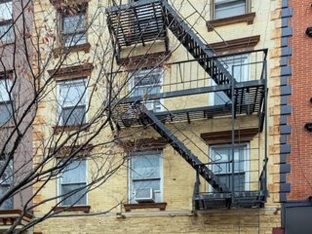 379 Atlantic Ave, Brooklyn, NY 11217