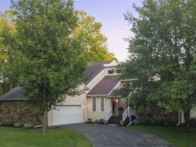 379 Brentwood Dr, Madison, IN 47250
