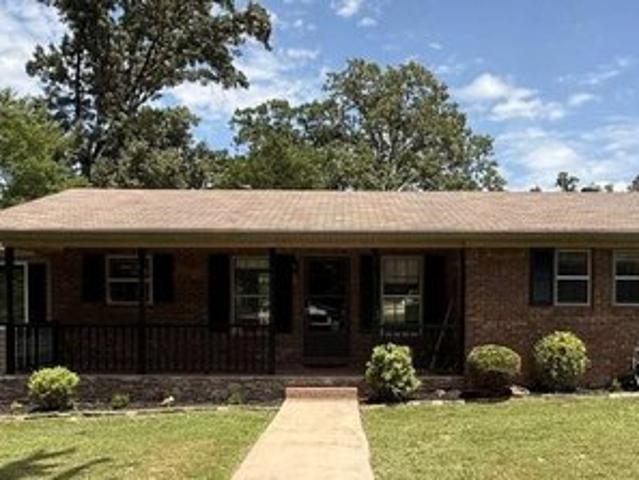 379 Hunt Rd NW, Calhoun, GA 30701