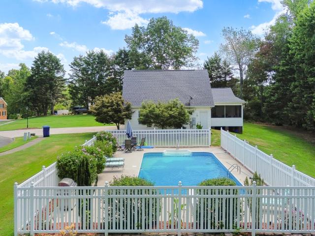 379 Quail Run Trce NE