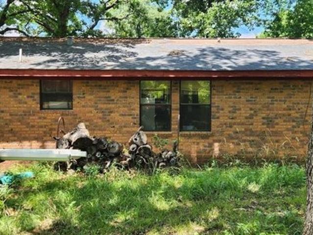 379 Thunder Ridge Rd, Durant, OK 74701