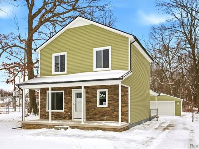 38047 Wabash St, Romulus, MI 48174