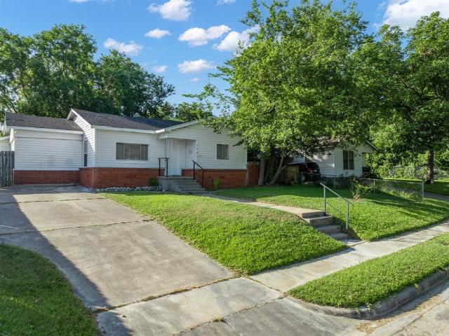 3804 Belmont Drive