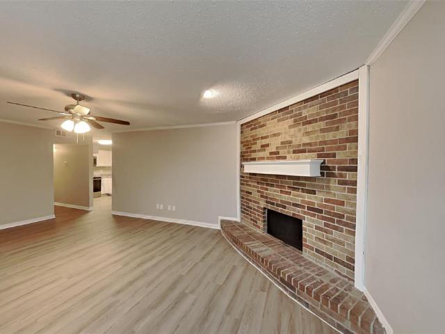 3804 Grecian Court