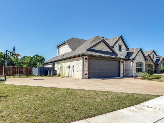 3804 Pine Valley Lane