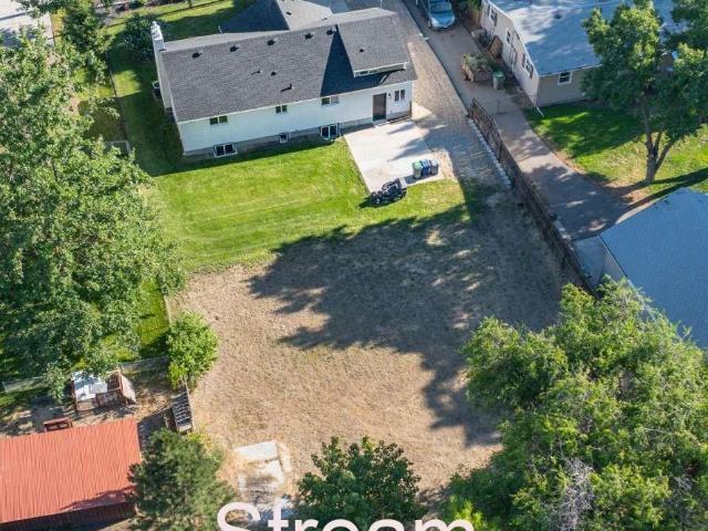 3804 W Catalpa Dr