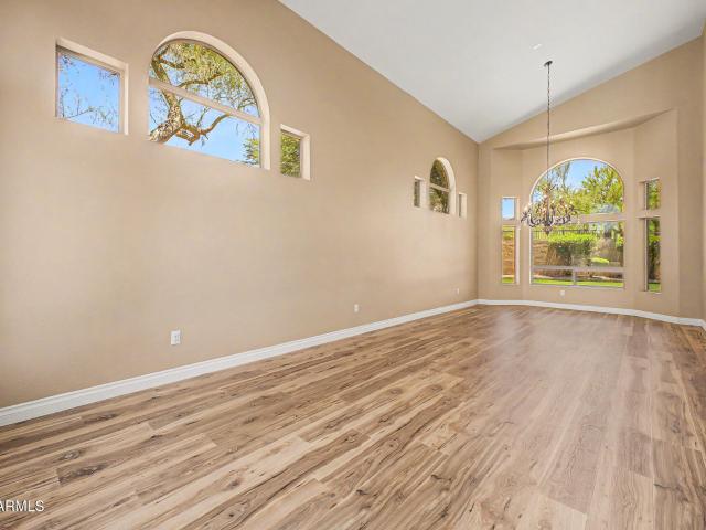 3805 n morning dove circle