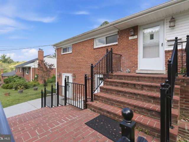3805 Oliver Avenue