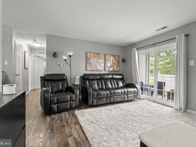3805 A Fenwick Lane