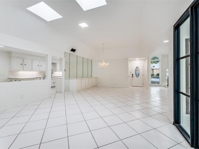 3805 Brookhaven Cir, Fort Worth, TX 76109 | MLS #21238