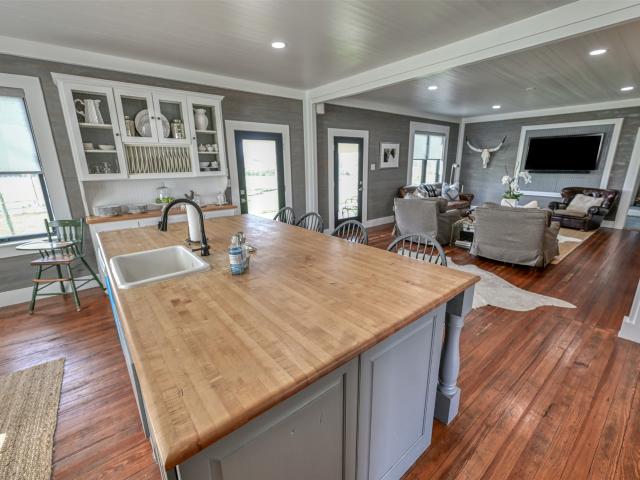 3805 Guenther Rd, La Grange, TX 78945 | MLS #46888
