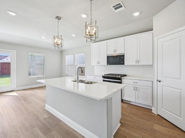 3805 High Valley Drive