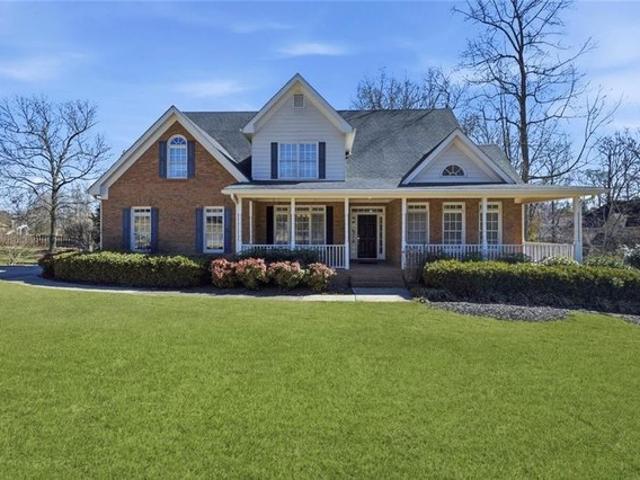 3805 Jones Creek Dr, Buford, GA 30519