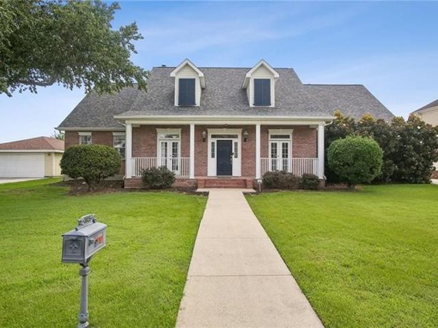 3805 Lake Des Allemands Dr, Harvey, LA 70058