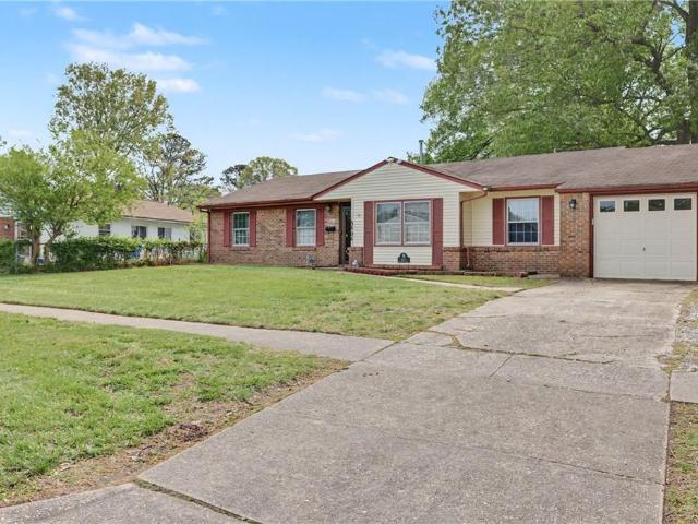 3805 Plaza TRL S
