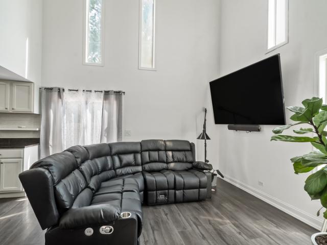 3805 Rywick Court