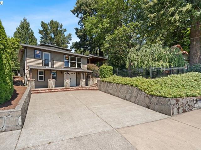 3805 SE Lake Rd, Milwaukie, OR 97222