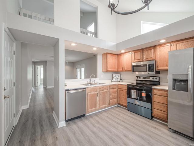 3805 Windsong Cove
