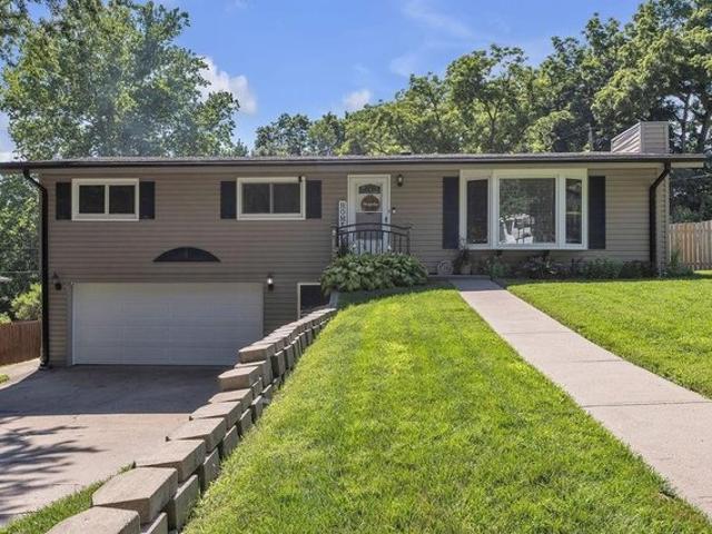 3806 N 25th Ter, Saint Joseph, MO 64505