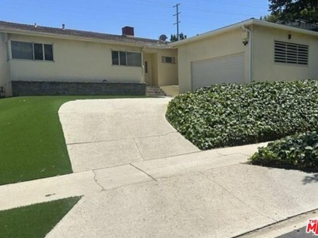 3806 Carmona Ave, Los Angeles, CA 90008