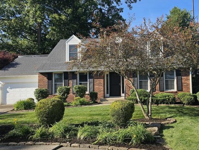 3806 Hastings Ct, Valparaiso, IN 46383