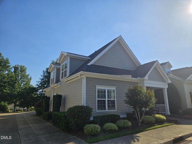 3806 Heritage Spring Cir, Wake Forest, NC 27587
