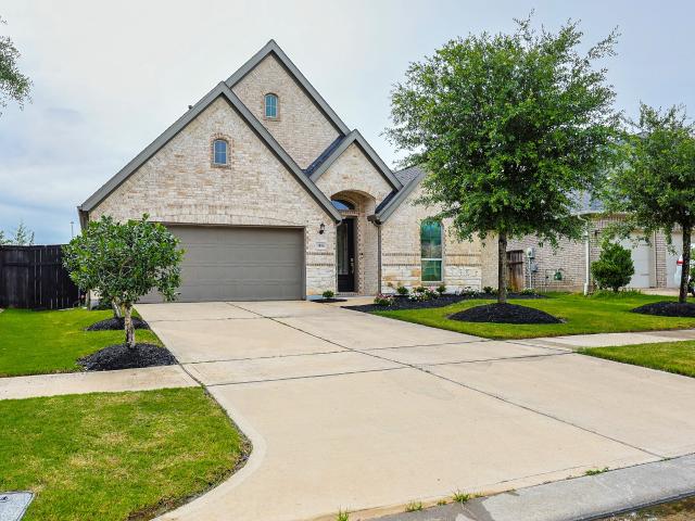 3806 Lake Falls Drive