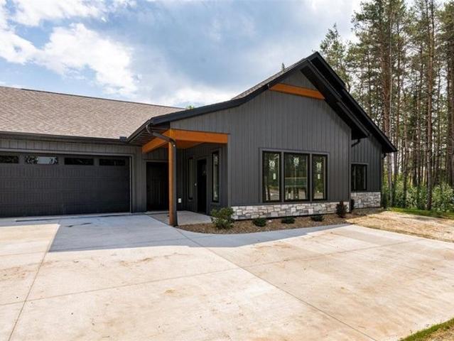 3806 Lavaque Rd Unit 3806, Hermantown, MN 55811