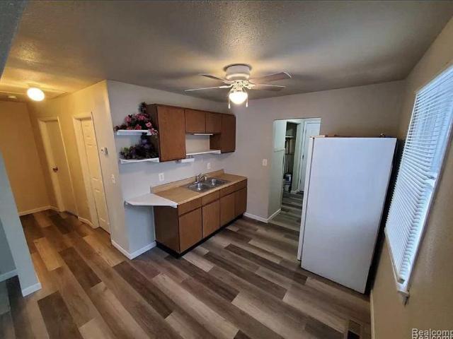 3806 Pitkin Avenue